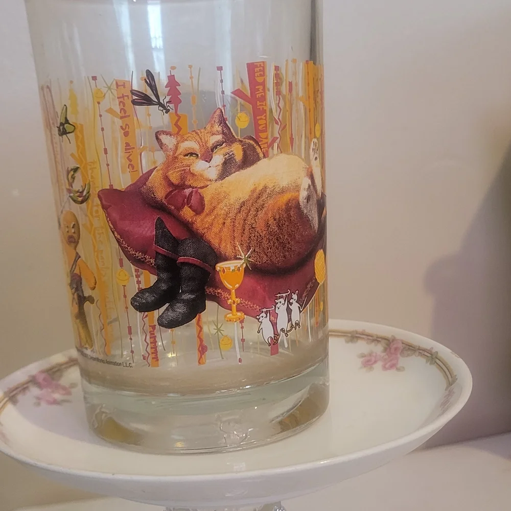 Dining | Puss In Boots And Fiona Glass Tumbler | Poshmark